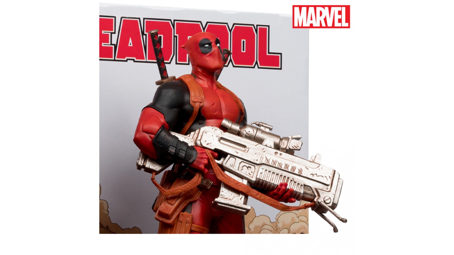 McFarlane Toys - Marvel Collection - Deadpool with Gun